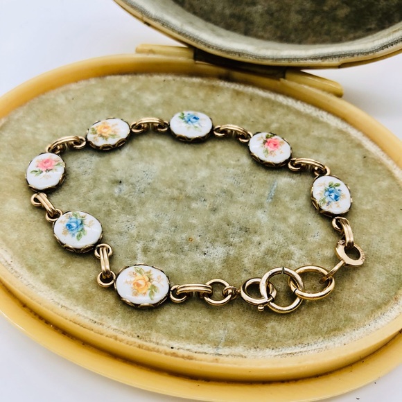 Winard | Jewelry | Vintage Signed Victorian Porcelain Rose Bracelet ...